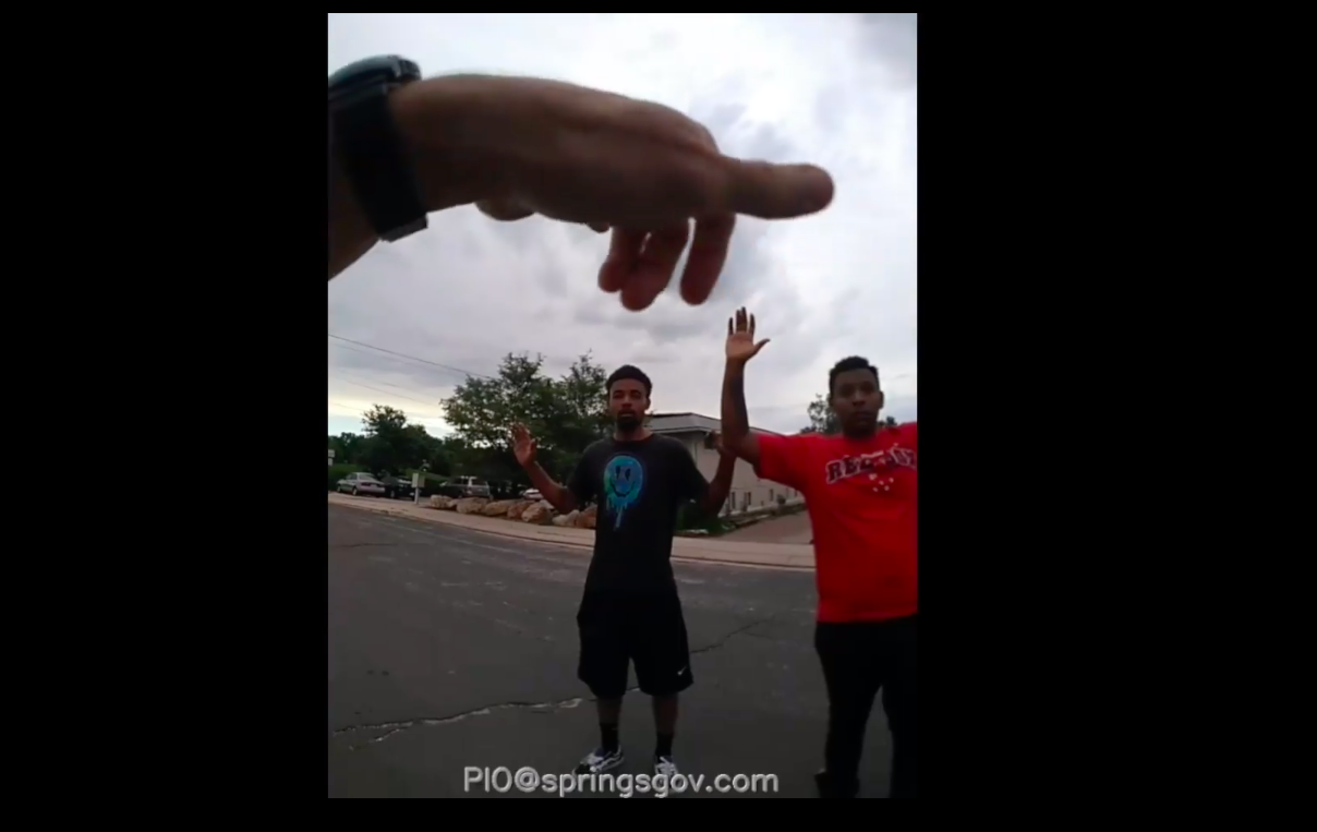 Grand jury clears Colorado Springs police officers who fatally shot De ...