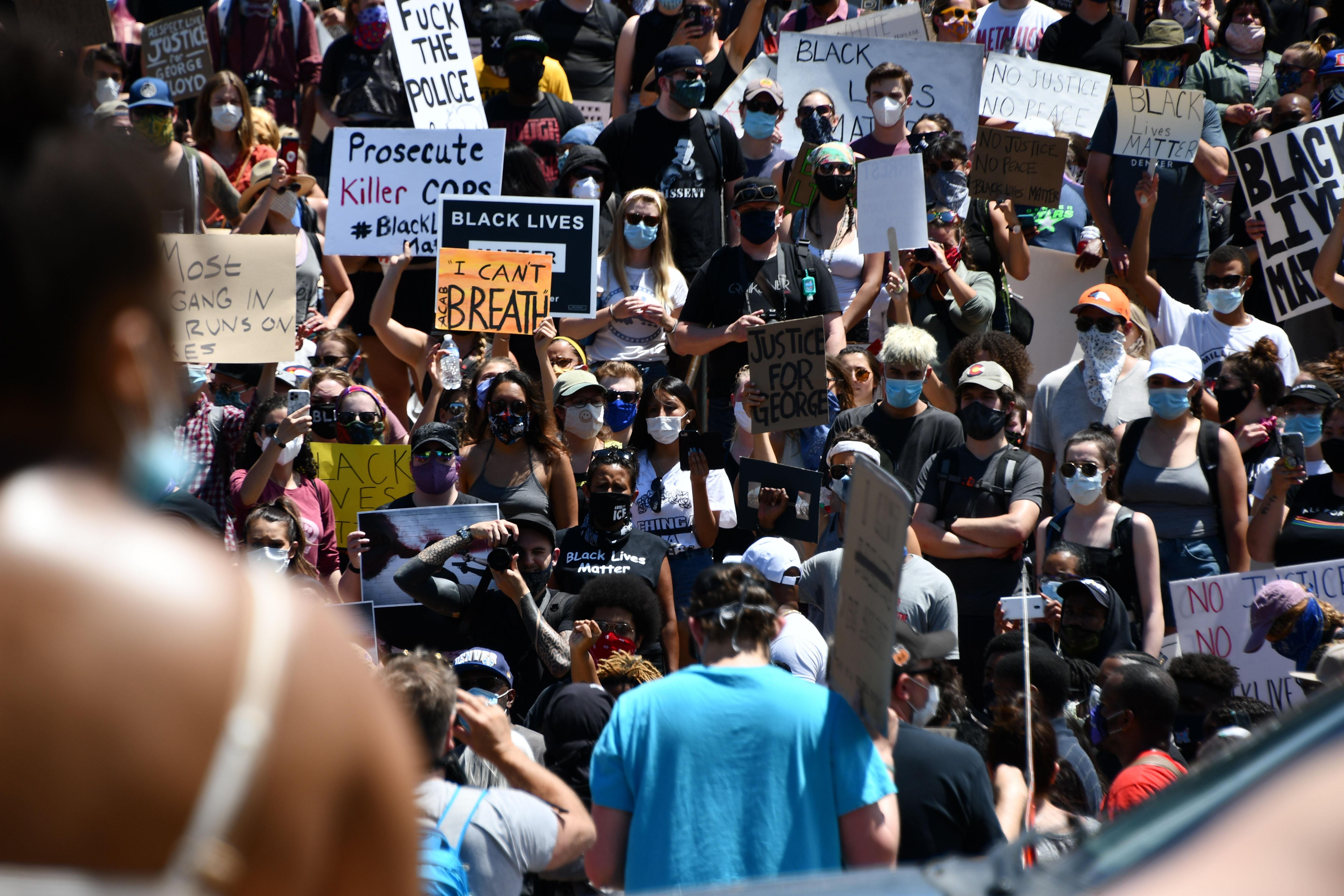 “We have seen enough": Mayor enacts curfew, demands calm as third day ...