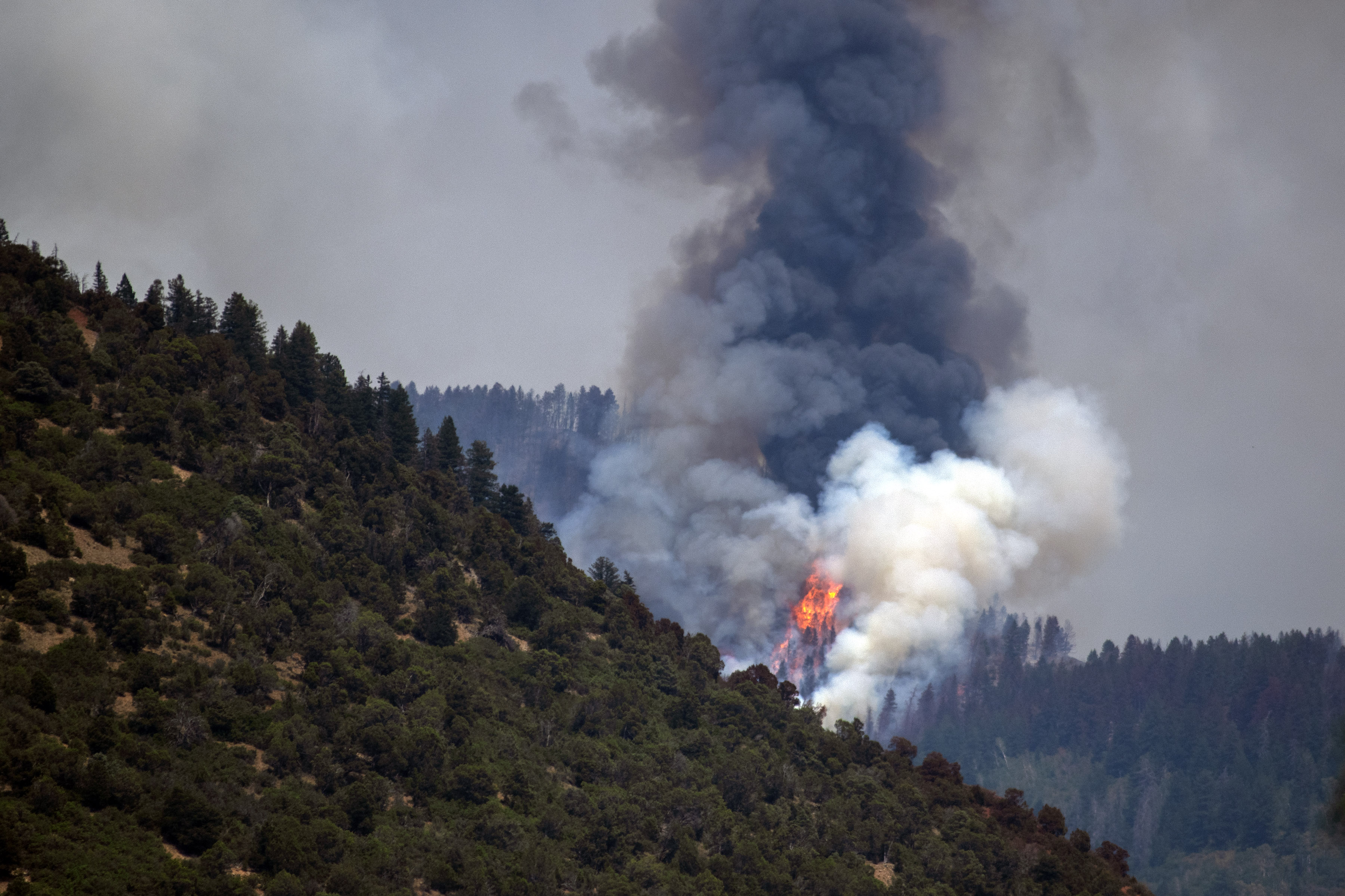 More than 100,000 acres are now burning Colorado as fire near Fraser ...