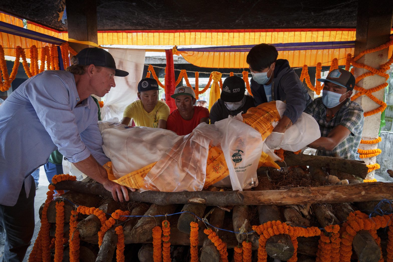 Telluride's Hilaree Nelson gets traditional Nepalese funeral