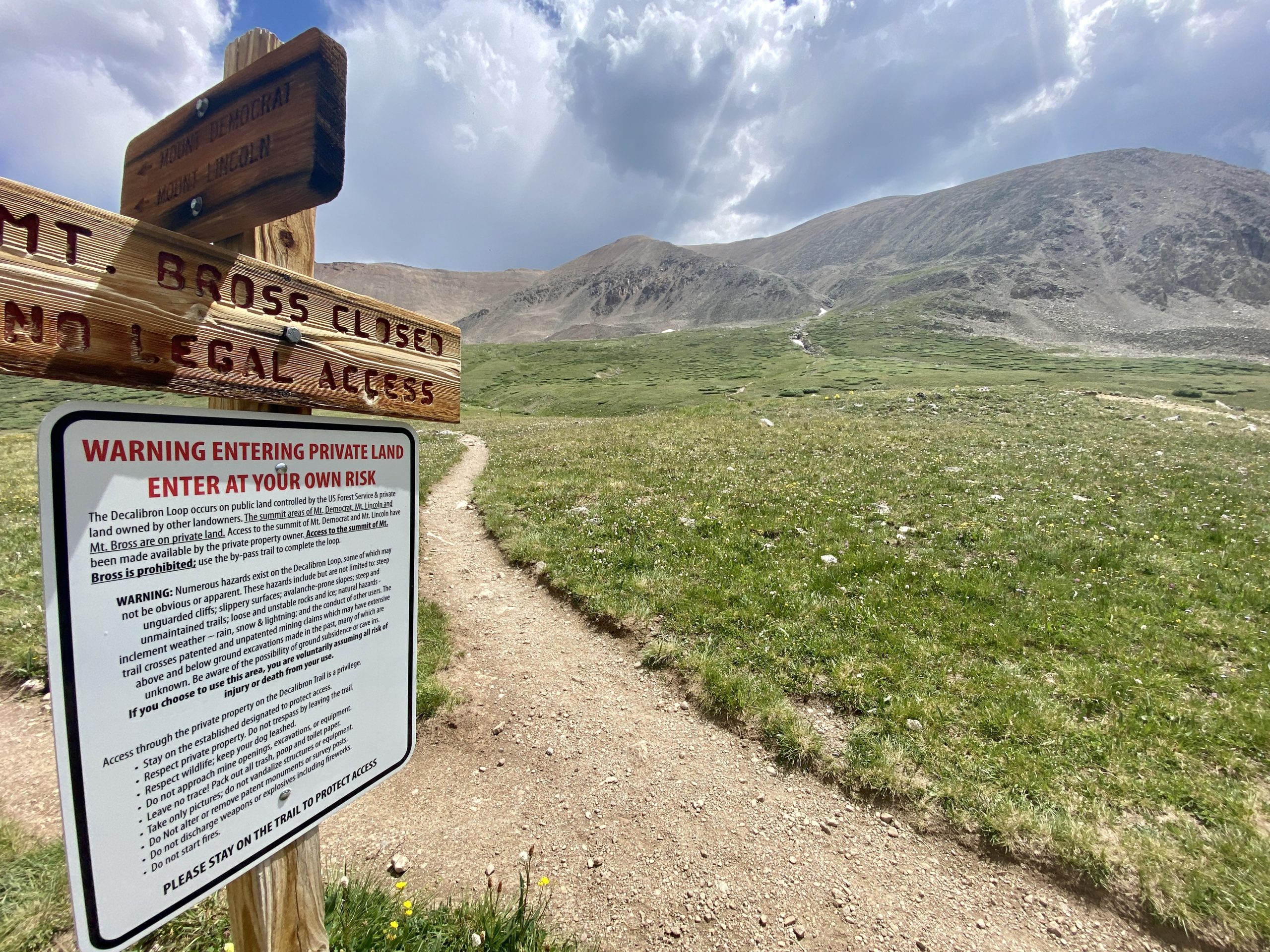 Landowner opens 14ers for hikers who scan, sign liability waiver