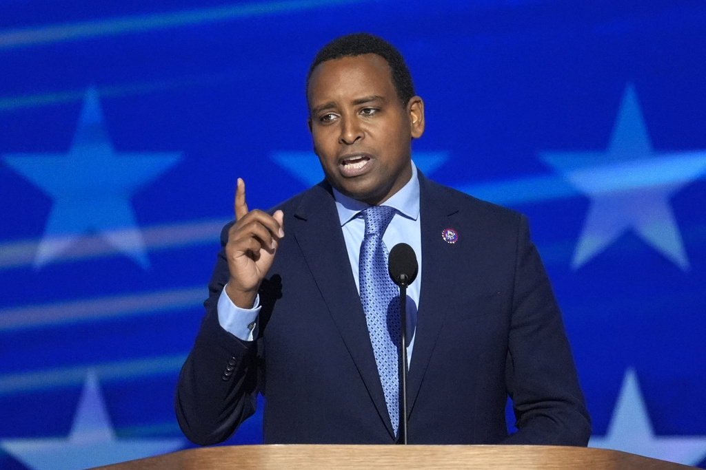 Congressman's lobbying ban would leave some politicos unemployed - The ...