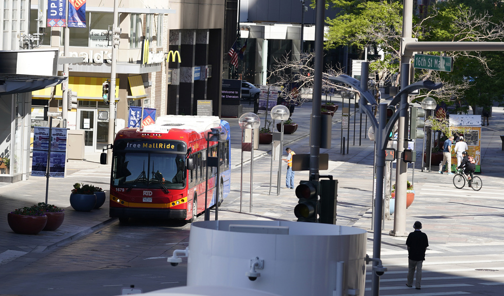 Denver police arrest man accused of randomly stabbing four people